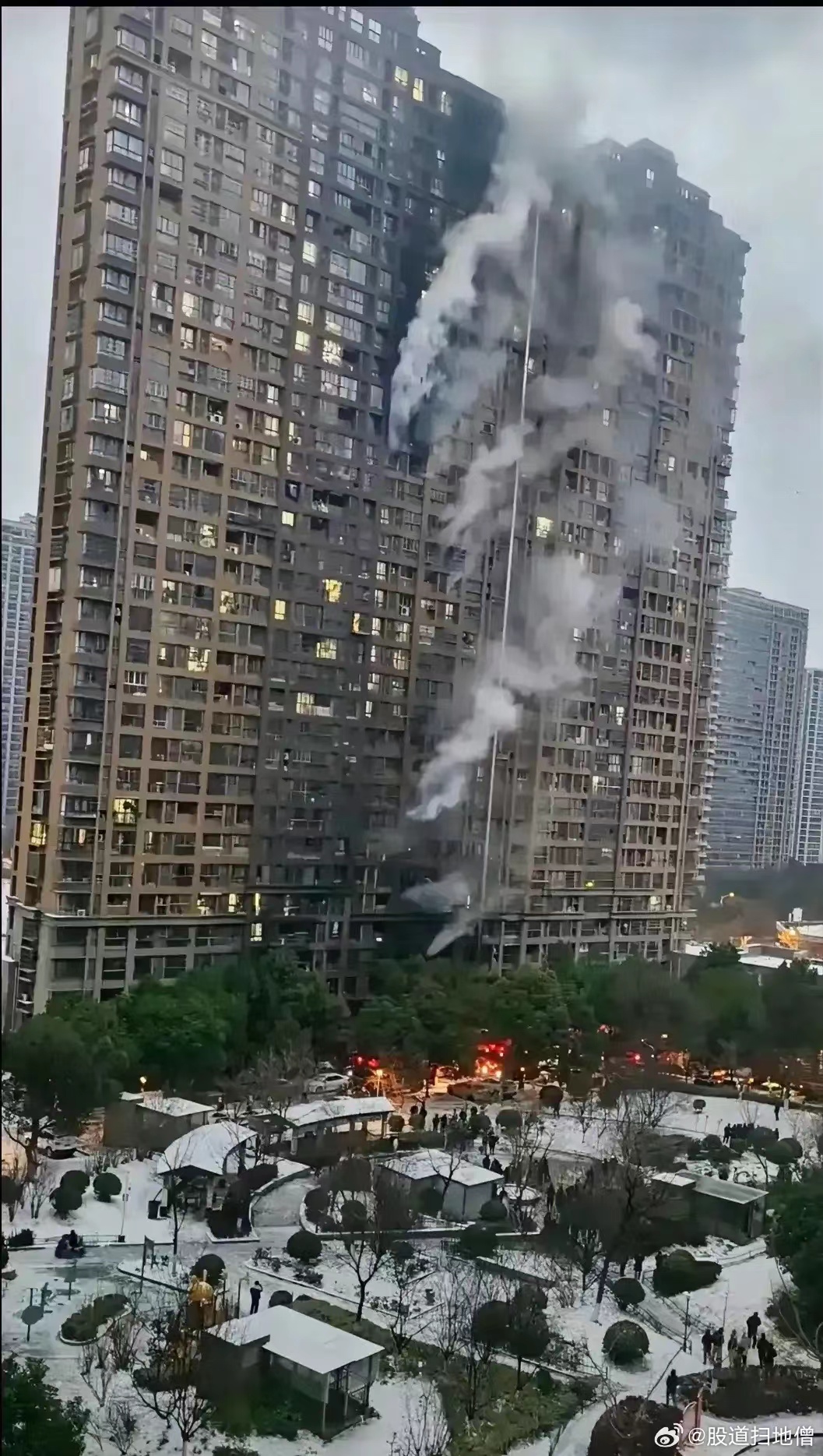 Nanjing residential fire killed 15 people and injured many more because ...